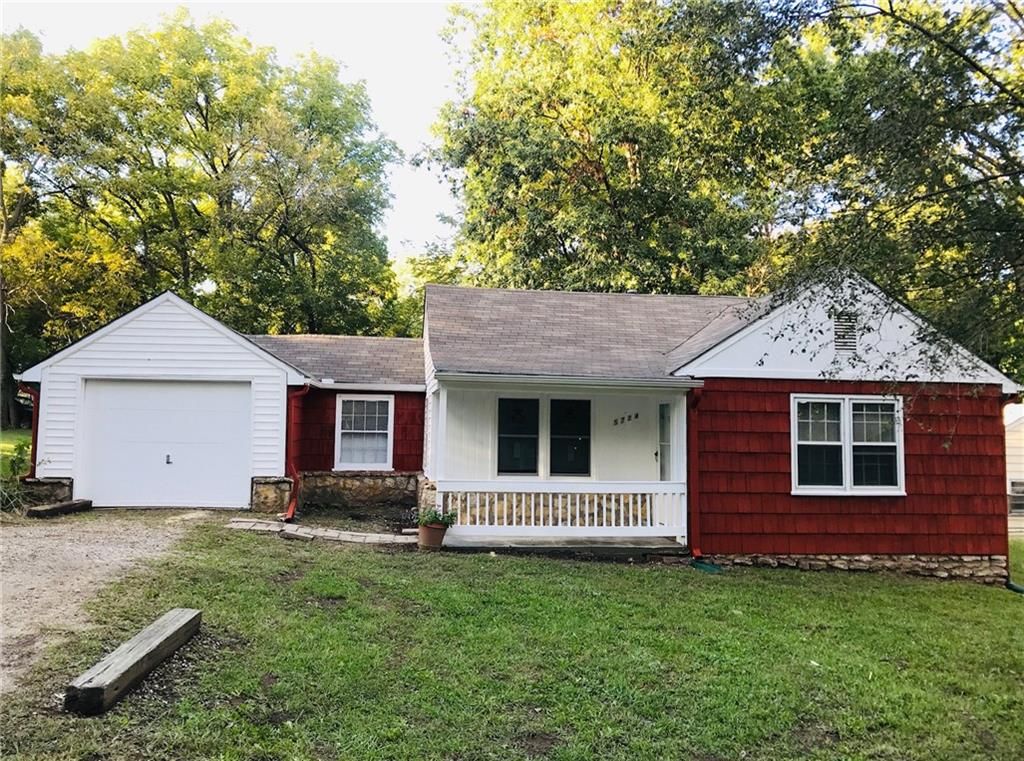 5724 Parkview Ave, Kansas City, KS 66104 - See Est. Value, Schools & More