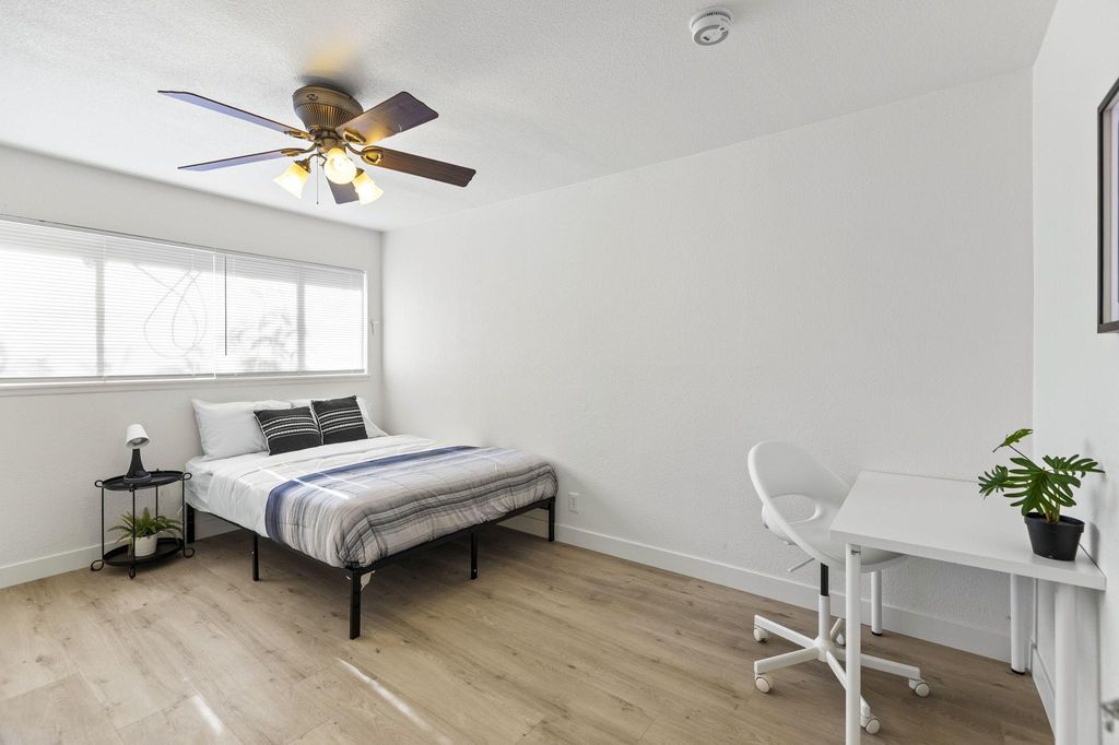 525 Byrnes Ave #4, Las Vegas, NV 89106 - See Est. Value, Schools & More