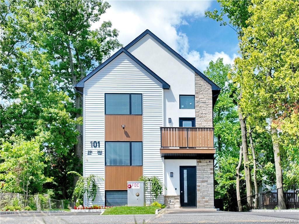 101 S Madison Avenue UNIT 201, Spring Valley, NY 10977 | MLS# H6319424 ...