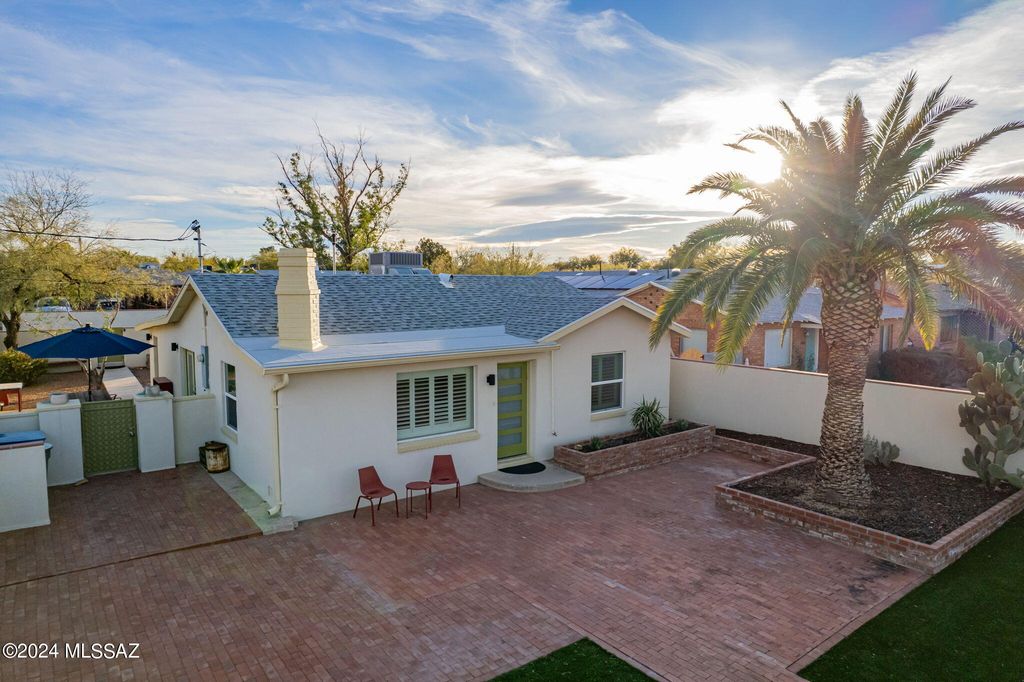 1420 E Roger Rd, Tucson, AZ 85719 - See Est. Value, Schools & More