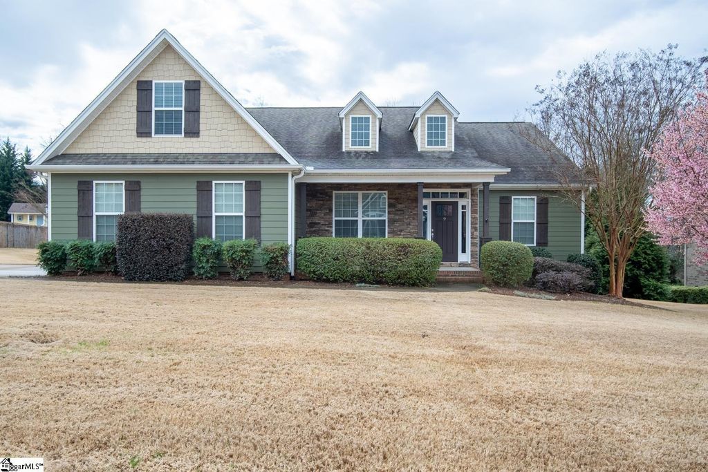 9 Setting Sun Ln, Travelers Rest, SC 29690 - See Est. Value, Schools & More