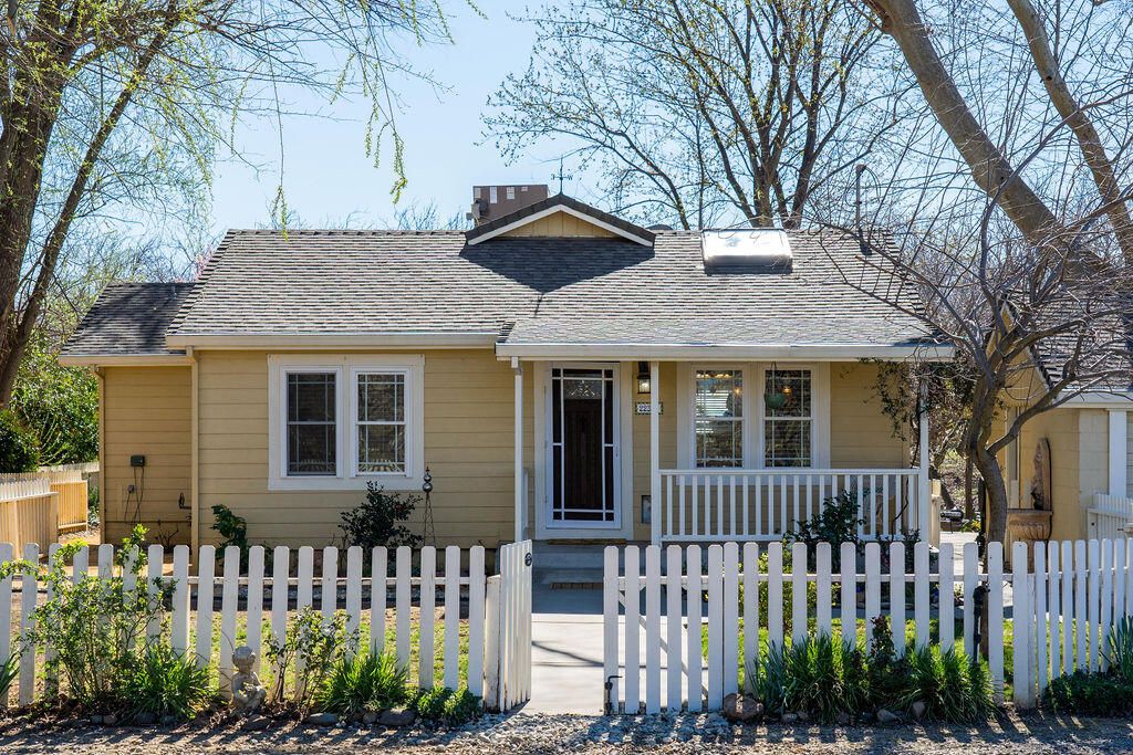 22335 Gilmore Ranch Rd, Red Bluff, CA 96080 - See Est. Value, Schools ...