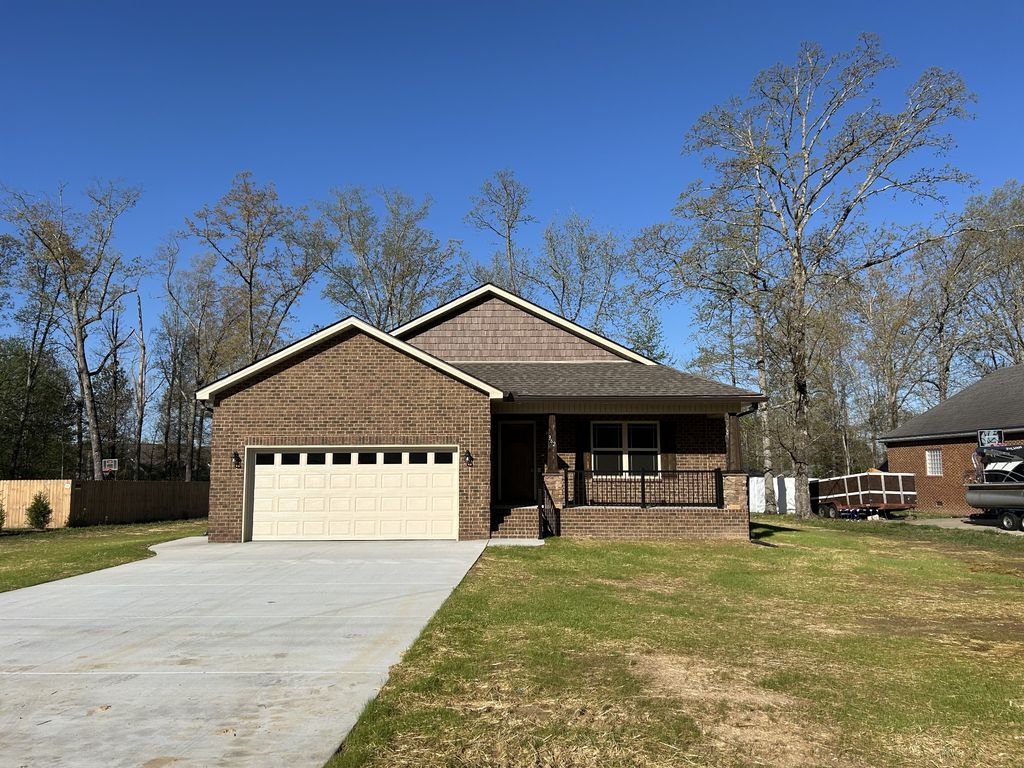 362 Oak Hollow Rd, Manchester, TN 37355 - See Est. Value, Schools & More