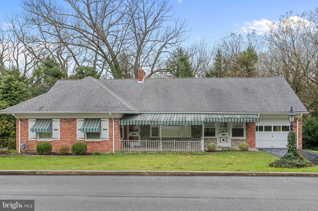 1523 Old Farm Ln, York, PA 17403 | Trulia
