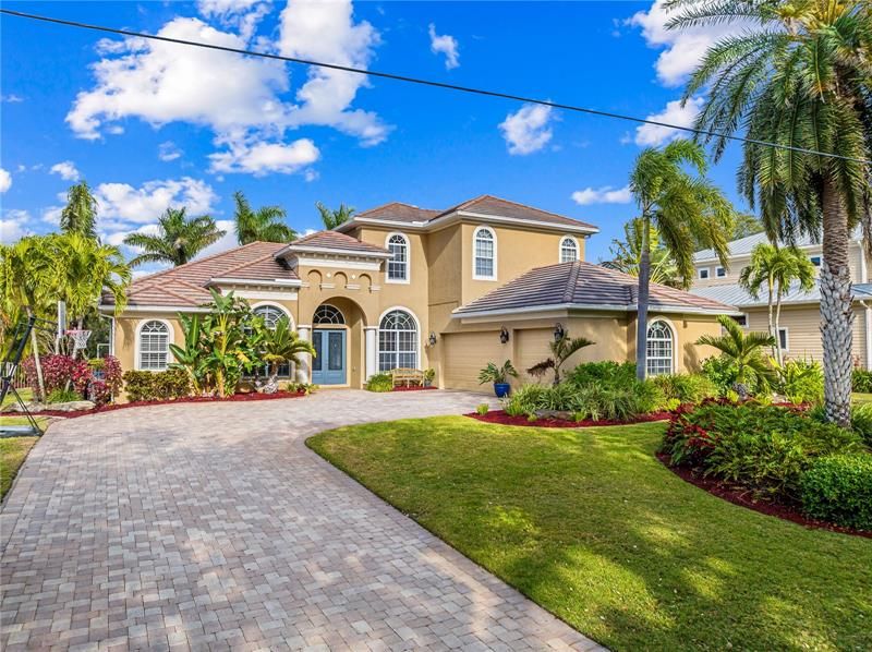 7351 Periwinkle Dr, Sarasota, FL 34231 | Trulia