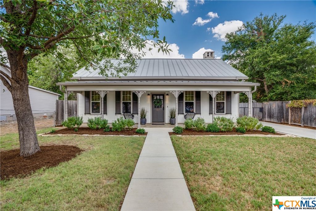 254 N Veramendi Ave, New Braunfels, TX 78130 - See Est. Value, Schools ...