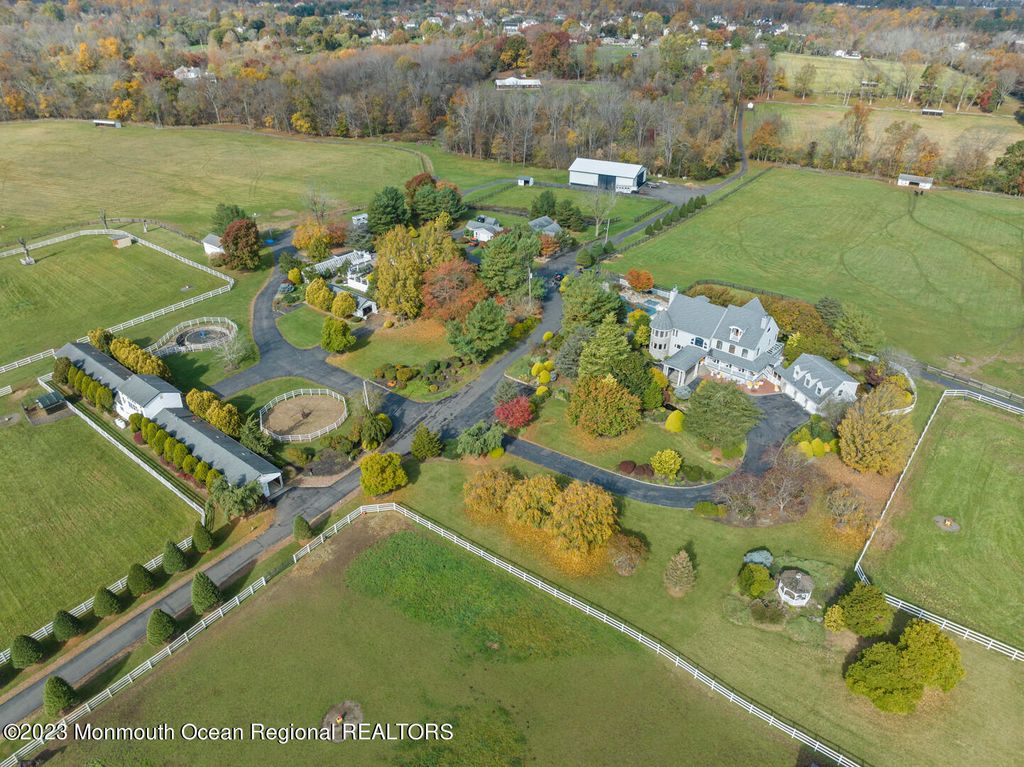 18 Schoolhouse Road, Cream Ridge, NJ 08514 | MLS# 22329051 | Trulia