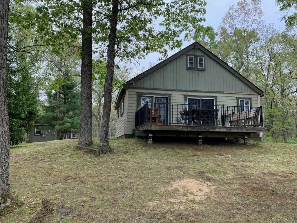 5093 E County Line Rd, Manistee, MI 49660 | MLS# 25030744 | Trulia
