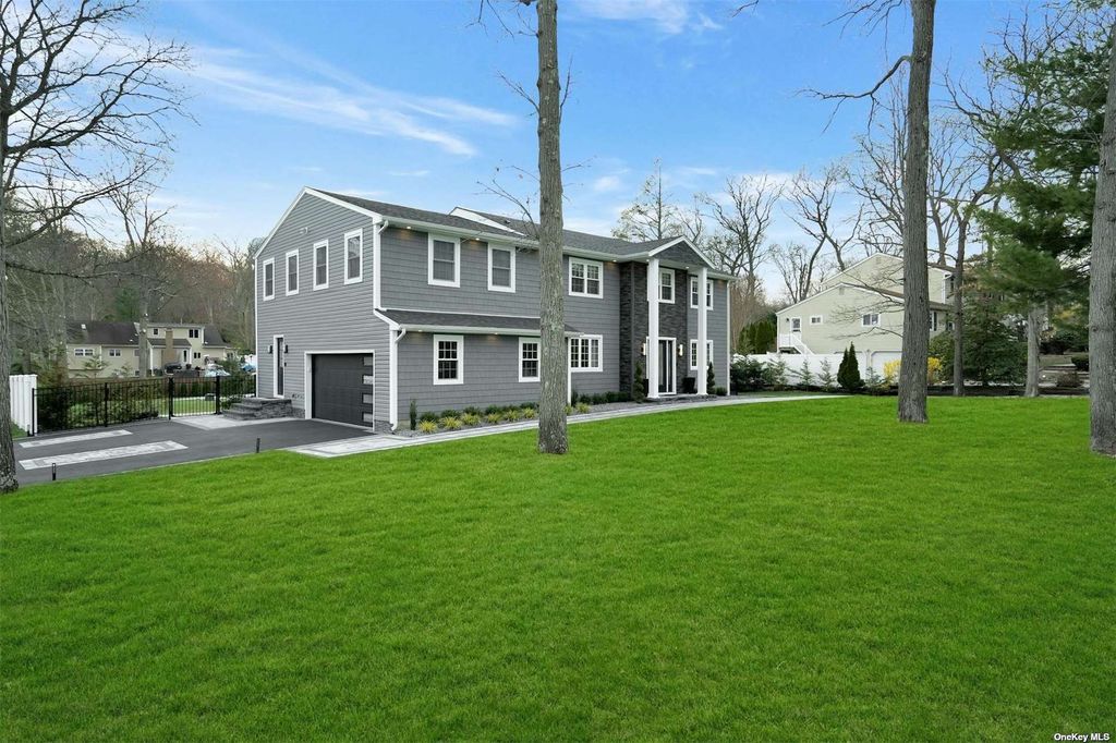 24 Mcculloch Drive, Dix Hills, NY 11746 | Trulia