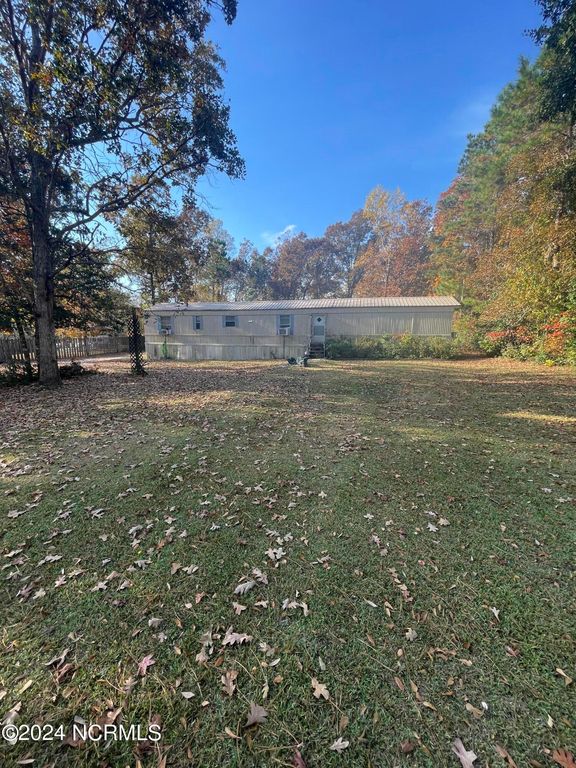 304 Clearview Drive, Holly Ridge, NC 28445 - See Est. Value, Schools & More