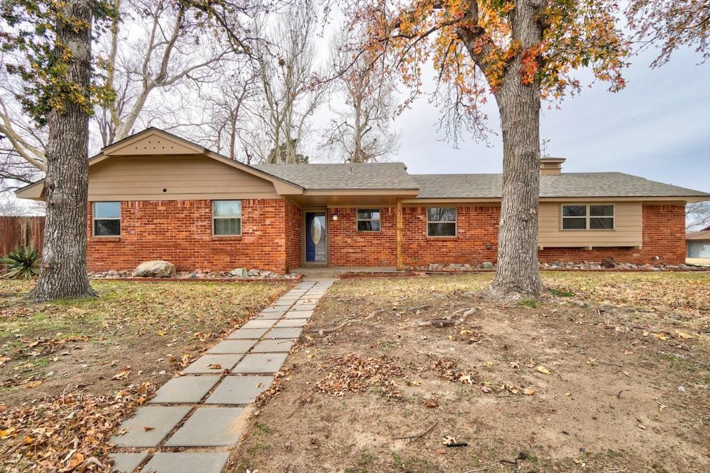 5625 N Vermont Ave, Oklahoma City, OK 73112 | MLS# 1093533 | Trulia