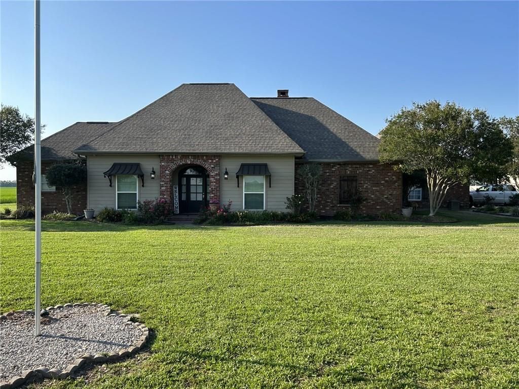 1462 Whiteville Rd, Ville Platte, LA 70586 - See Est. Value, Schools & More