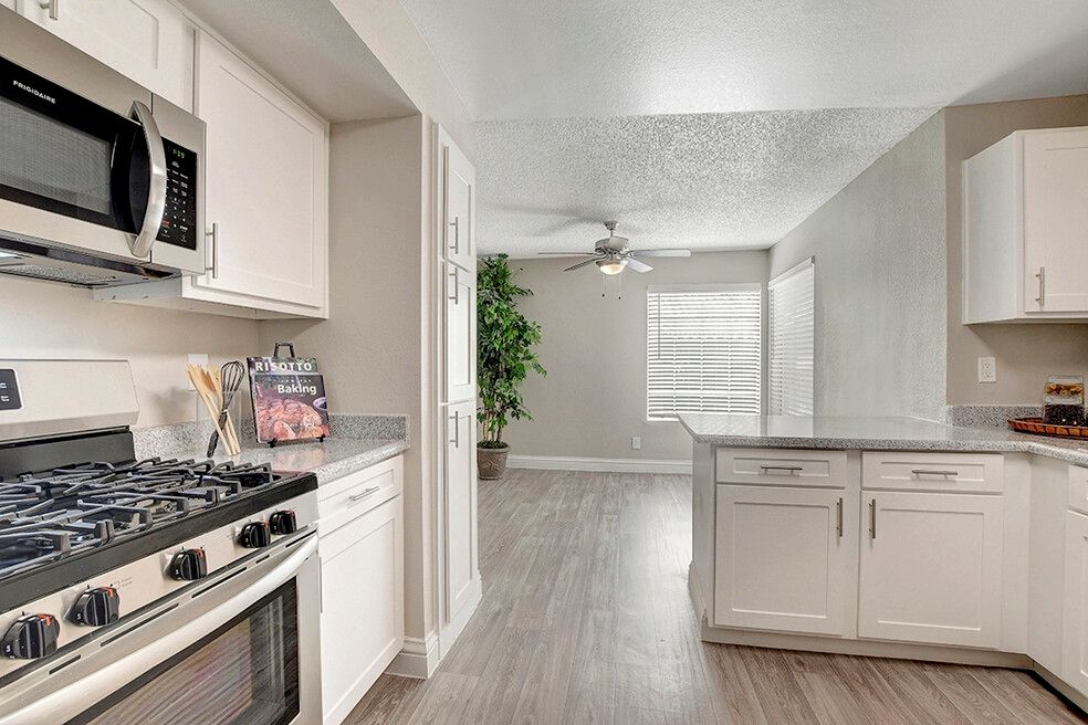 5370 E Craig Rd #1-1283, Las Vegas, NV 89115 - See Est. Value, Schools ...