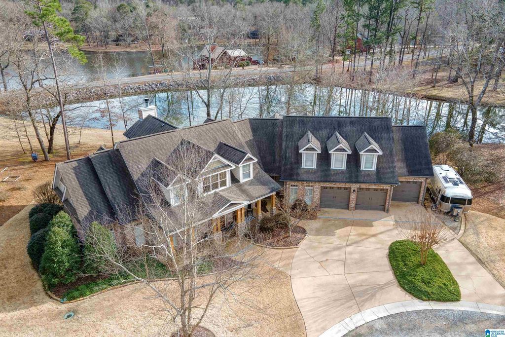 7720 Jackie Ln, Mc Calla, AL 35111 - See Est. Value, Schools & More