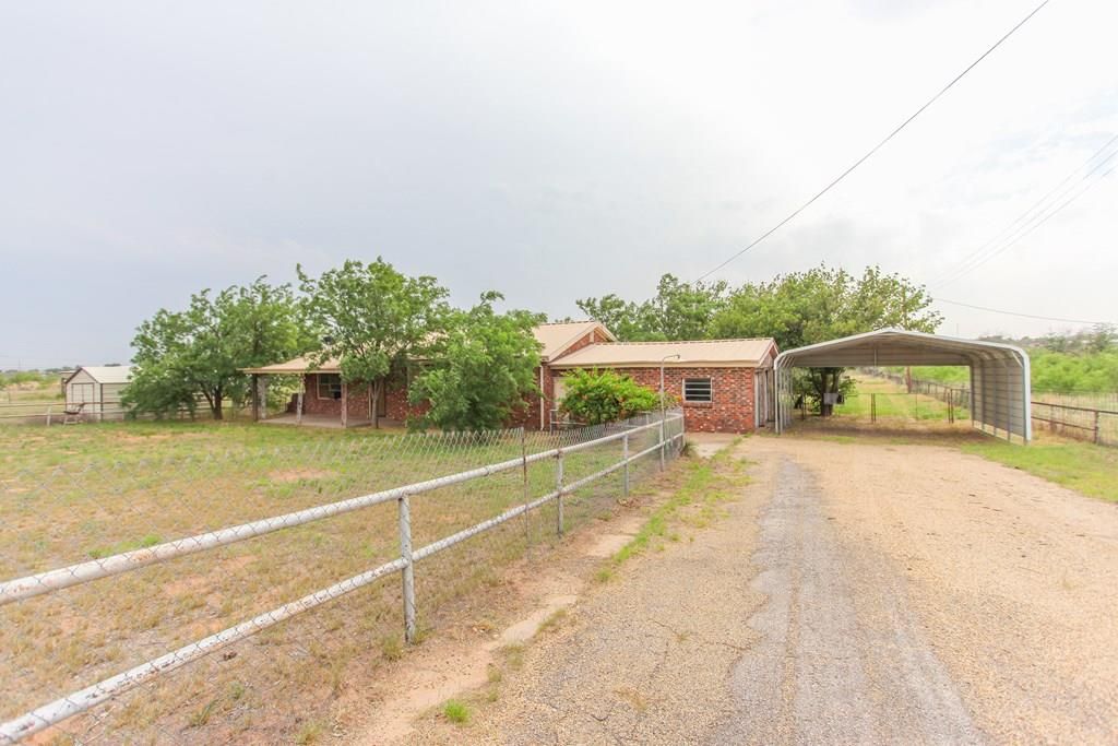 2511 N Birdwell Ln, Big Spring, TX 79720 | MLS# 50071639 | Trulia