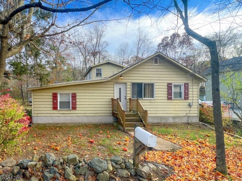 78 Dunham Rd, Hewitt, NJ 07421 - See Est. Value, Schools & More