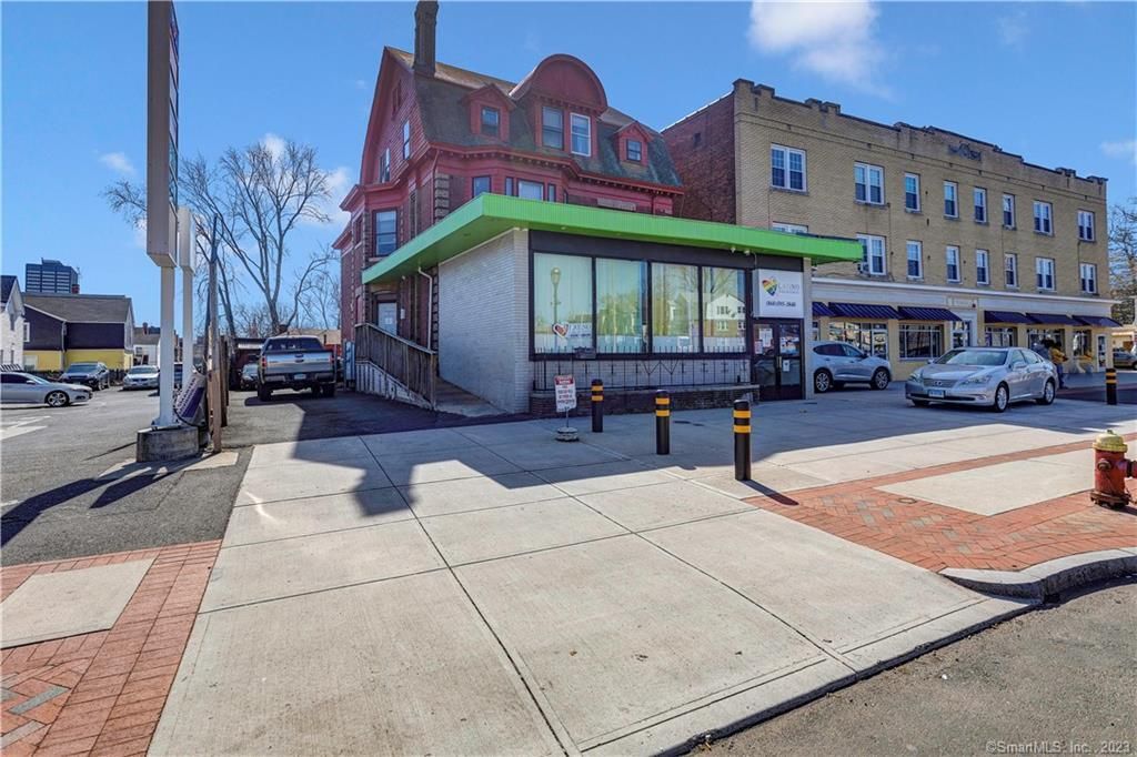 629 Albany Ave, Hartford, CT 06112 | MLS# 170560270 | Trulia