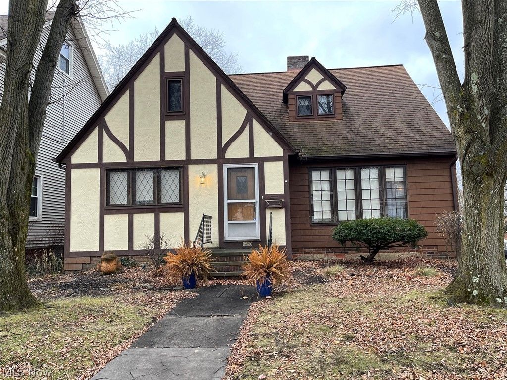 2576 S Taylor Rd, Cleveland Heights, OH 44118 | Trulia