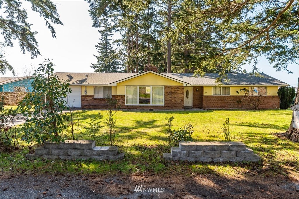 387 NE O'Leary Street, Oak Harbor, WA 98277 | Trulia