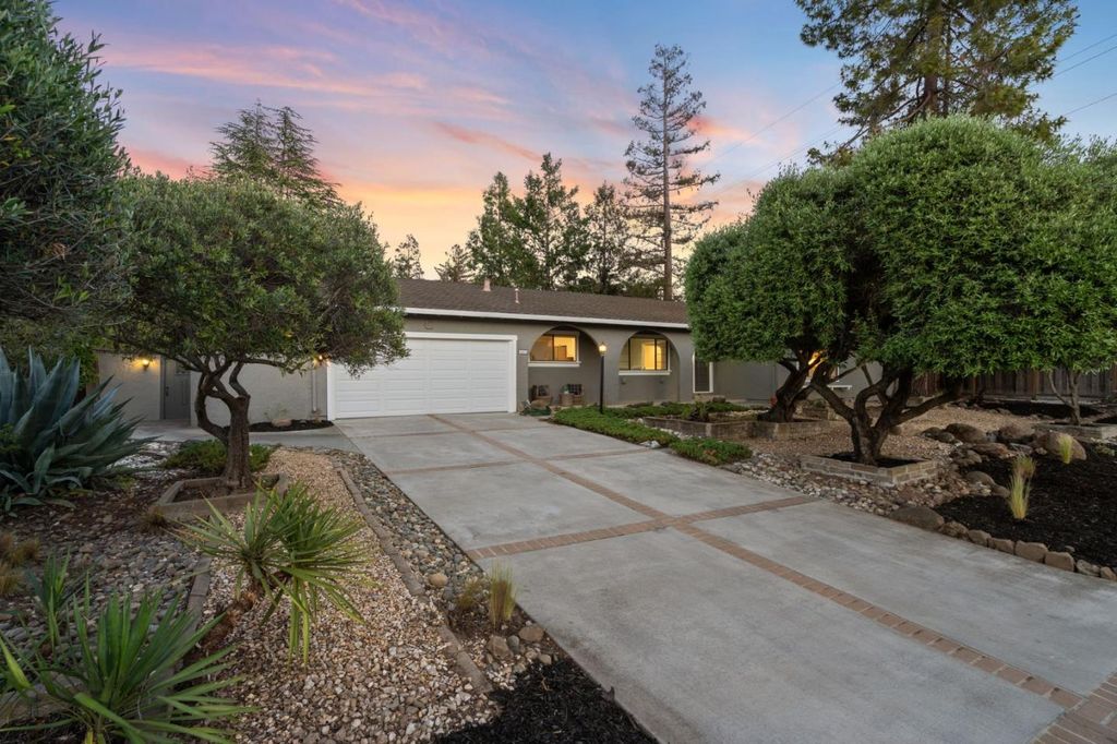 12675 Lido Way, Saratoga, CA 95070 - See Est. Value, Schools & More