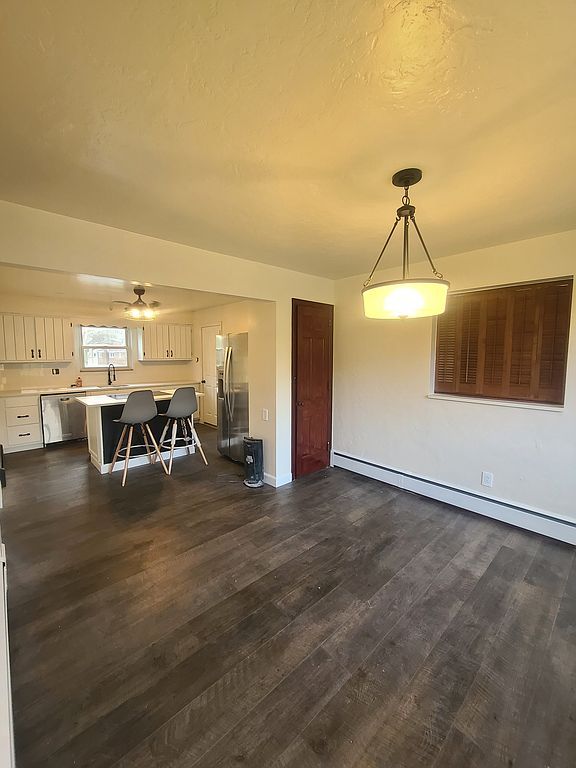 324 Streets Run Rd, Pittsburgh, PA 15236 - See Est. Value, Schools & More