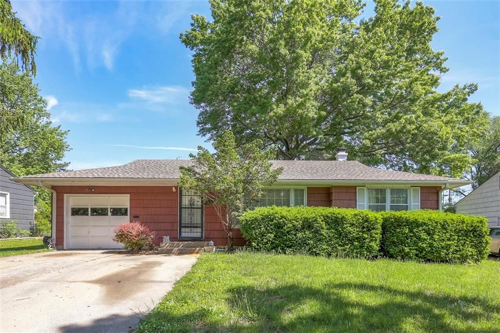 12704 E 48th Ter S, Independence, MO 64055 - See Est. Value, Schools & More