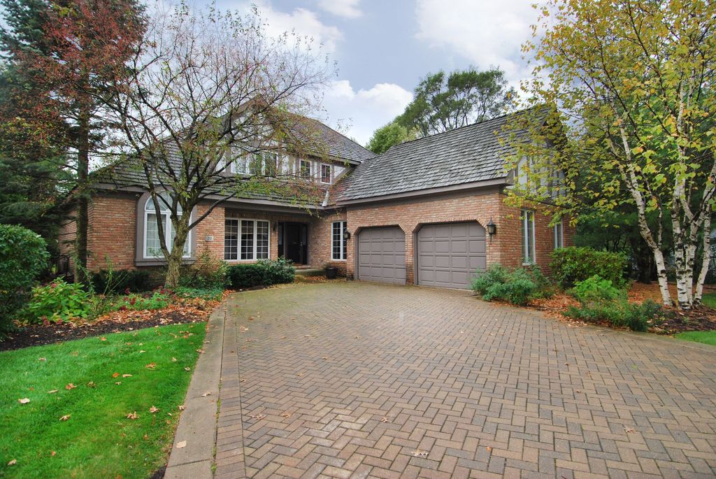 20 Lake Ridge Ct, Burr Ridge, IL 60527 - See Est. Value, Schools & More