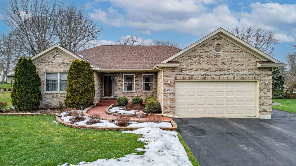 6950 Red Oak Ln, Garden Prairie, IL 61038 - See Est. Value, Schools & More