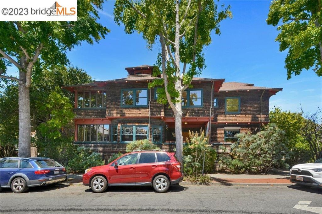 2838 Benvenue Ave, Berkeley, CA 94705 - See Est. Value, Schools & More