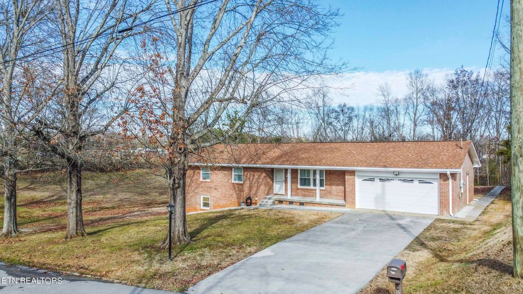 101 County Road 534, Etowah, TN 37331 - See Est. Value, Schools & More