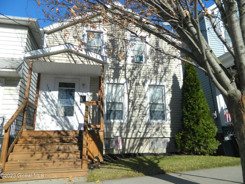 149 3rd Avenue, Rensselaer, NY 12144 - See Est. Value, Schools & More