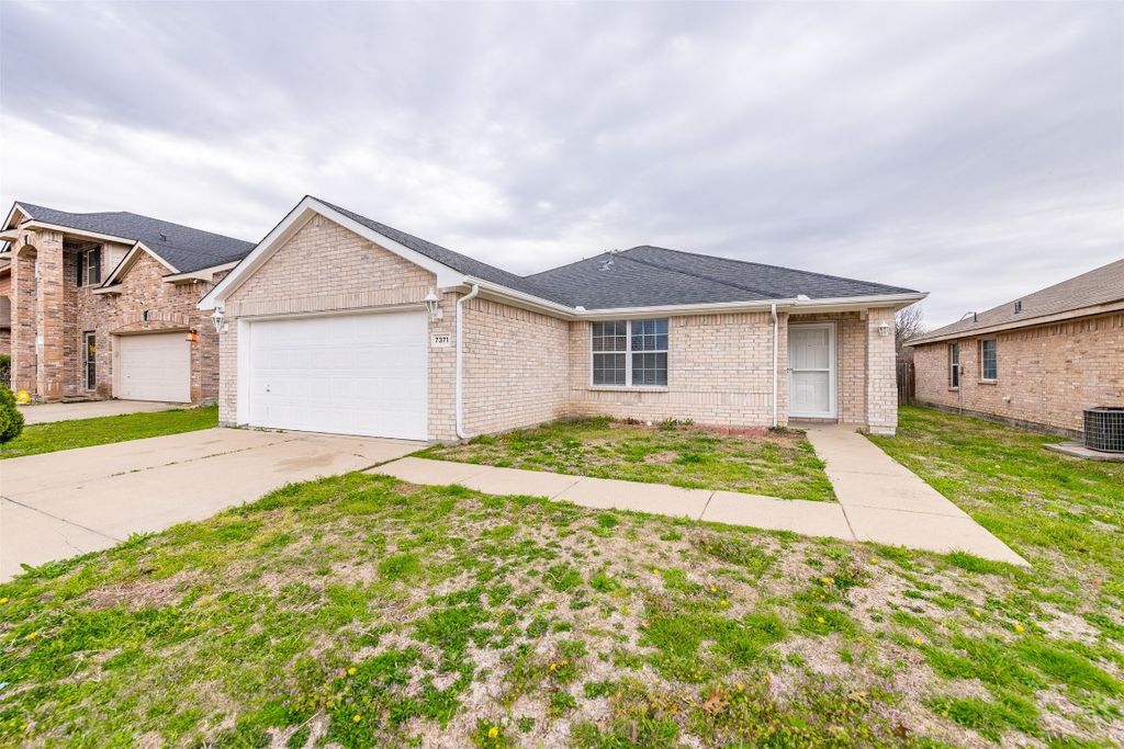 7371 Tree Ridge Ct, Fort Worth, TX 76133 - See Est. Value, Schools & More