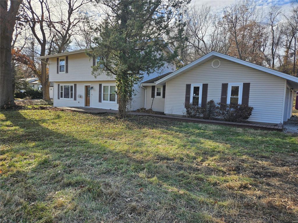 11169 Jerries Ln, Saint Louis, MO 63136 | MLS# 23074080 | Trulia