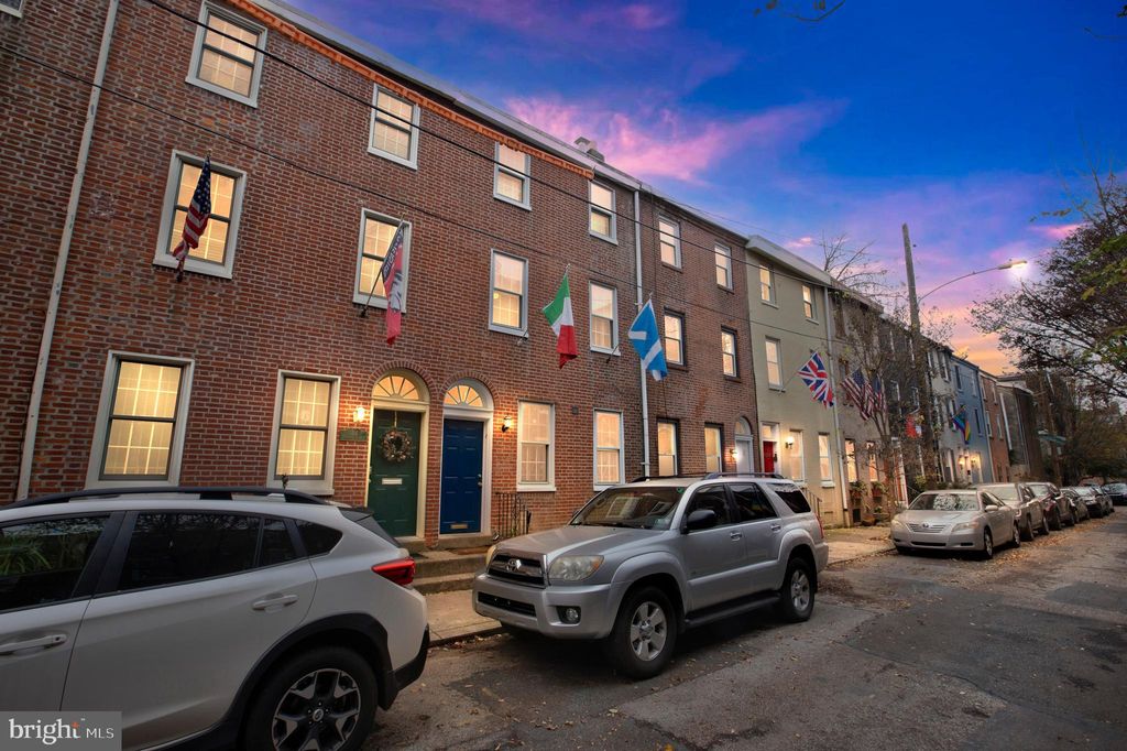 1118 Rodman St, Philadelphia, PA 19147 - See Est. Value, Schools & More