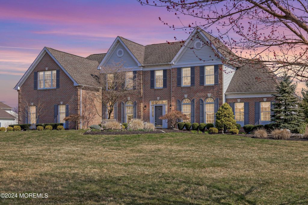 350 Peter Forman Drive, Freehold, NJ 07728 - See Est. Value, Schools & More