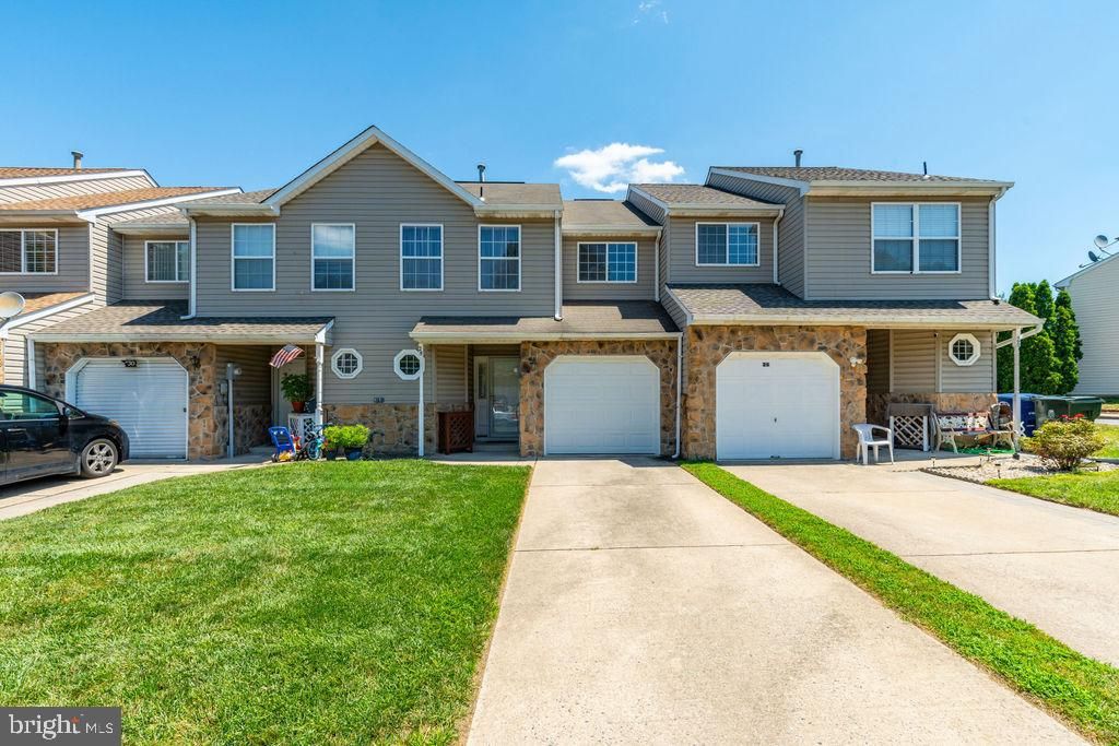 28 Theo Ct, Burlington, NJ 08016 - See Est. Value, Schools & More