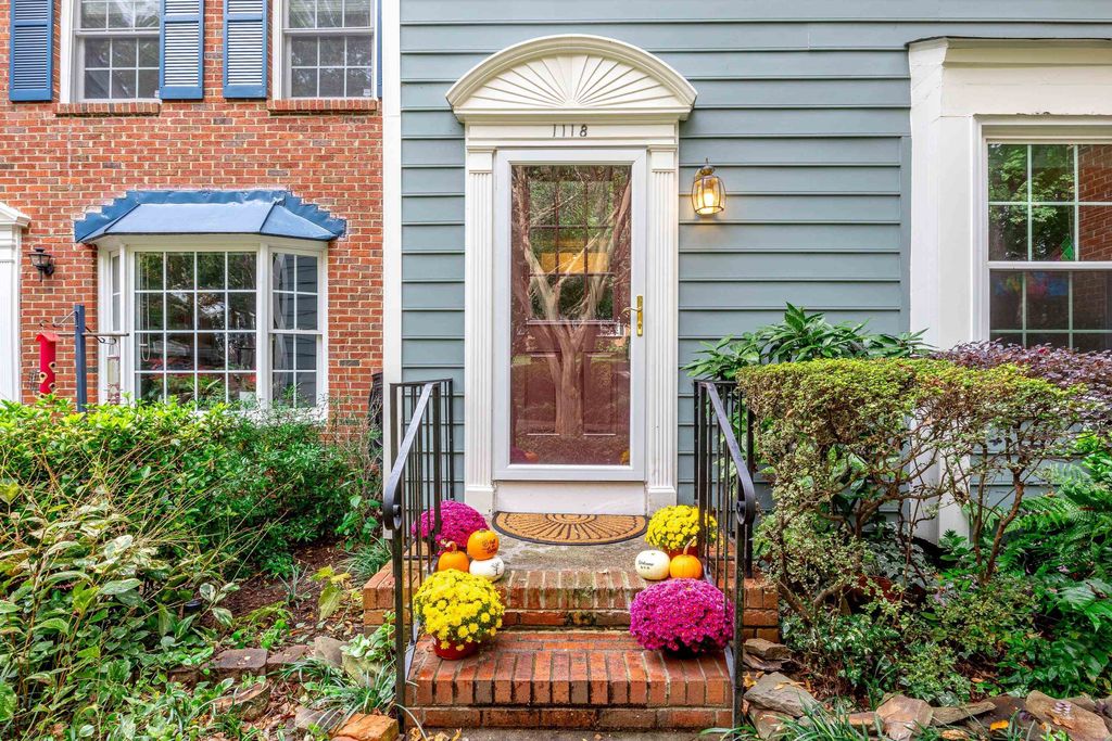 1118 Collington Dr, Cary, NC 27511 - See Est. Value, Schools & More