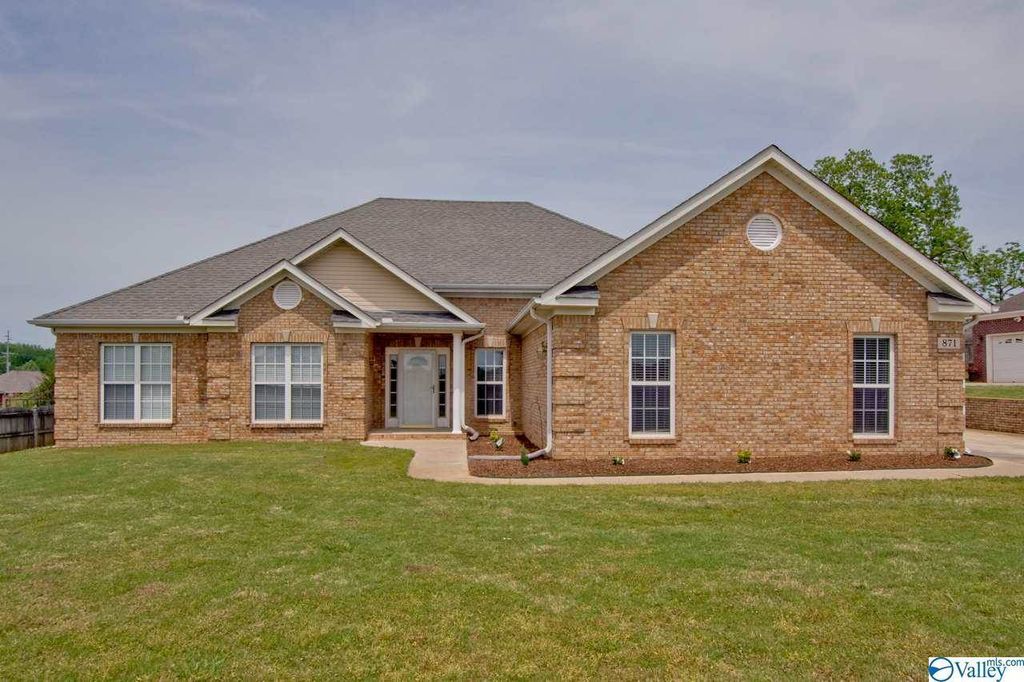 871 Dan Tibbs Rd NW, Huntsville, AL 35806 - See Est. Value, Schools & More