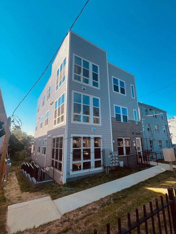 2838 Langston Pl SE #2, Washington, DC 20020 | Trulia