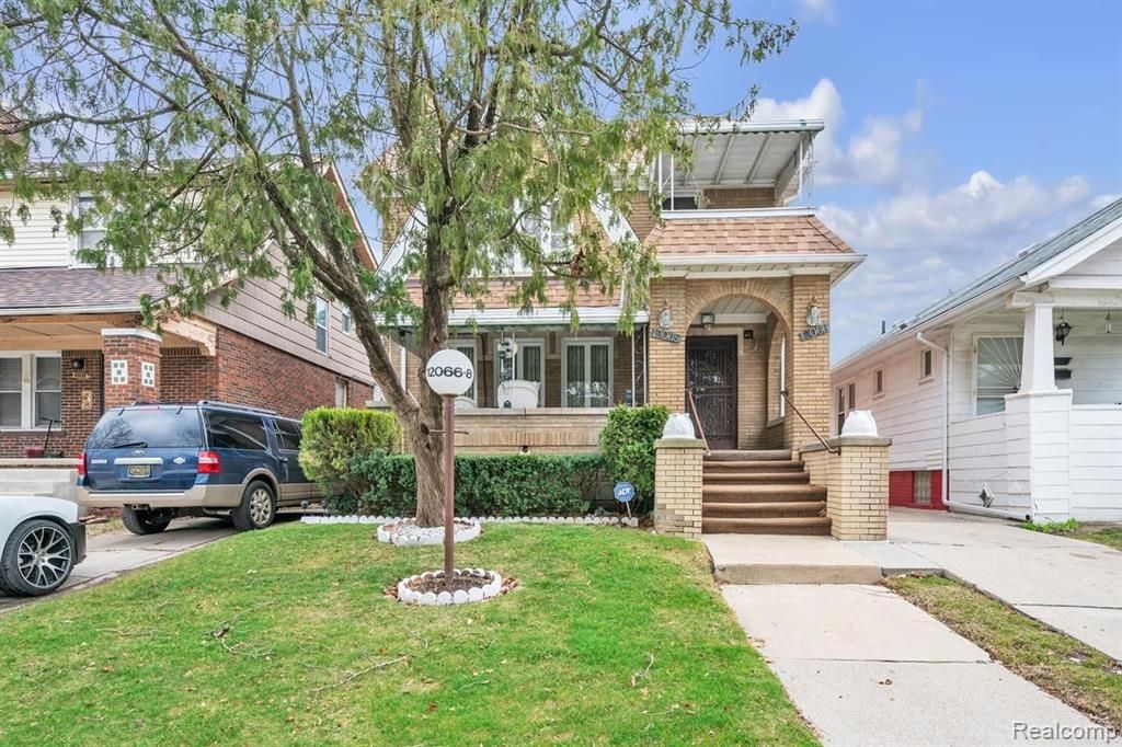 12066 Cloverlawn St, Detroit, MI 48204 - See Est. Value, Schools & More