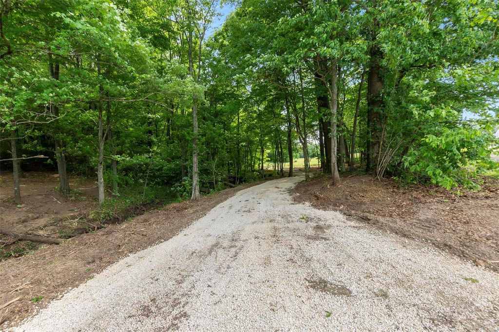 County Road 635 #1, Cape Girardeau, MO 63701 - See Est. Value, Schools ...