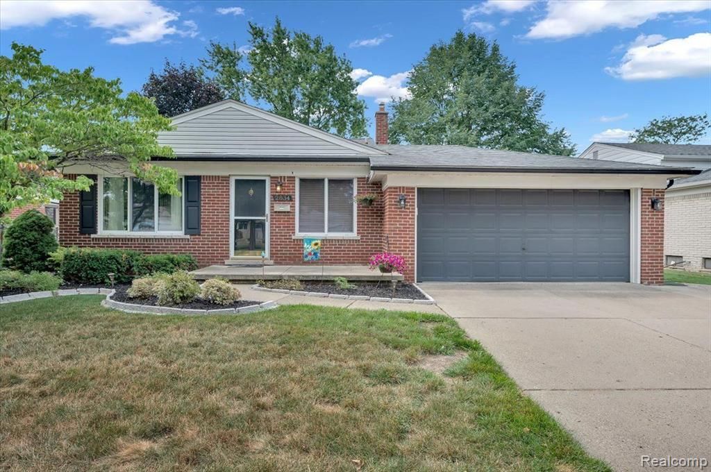 2834 Saratoga Dr, Troy, MI 48083 | Trulia