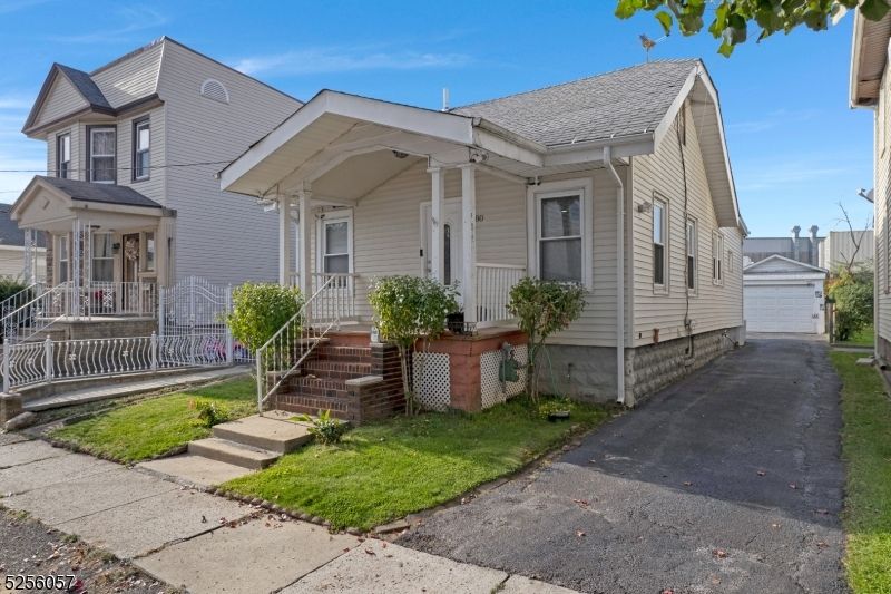 1480 Leslie St, Hillside, NJ 07205 - See Est. Value, Schools & More
