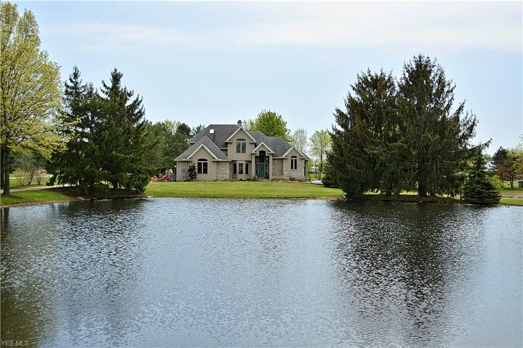 6088 Fenn Rd, Medina, OH 44256 - See Est. Value, Schools & More