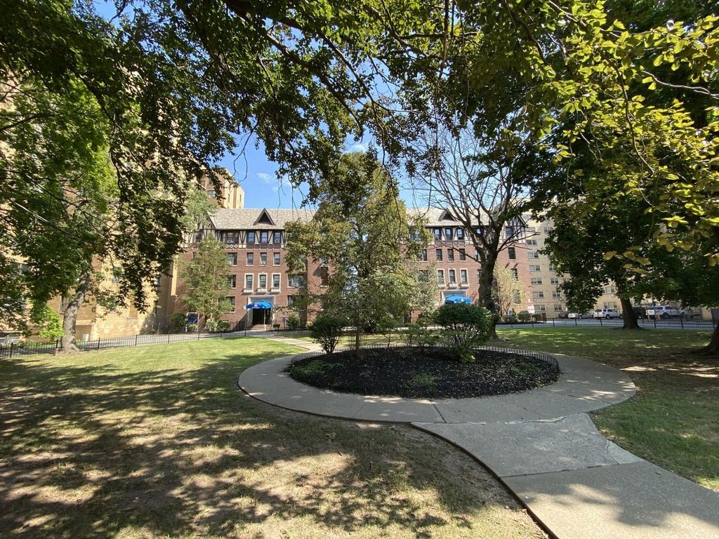 36 S Munn Ave #206, East Orange, NJ 07018 | Trulia