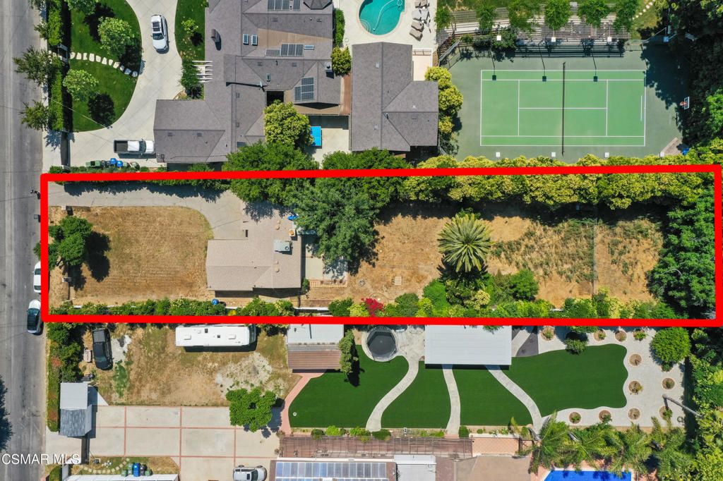 22847 Califa St, Woodland Hills, CA 91367 - See Est. Value, Schools & More