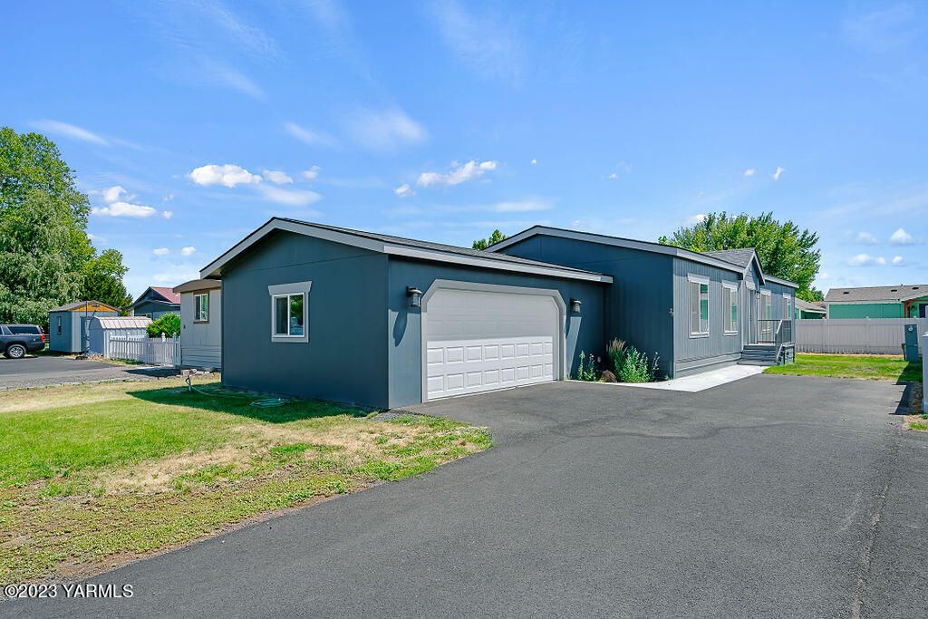 3005 Castlevale Rd #29, Yakima, WA 98902 - See Est. Value, Schools & More
