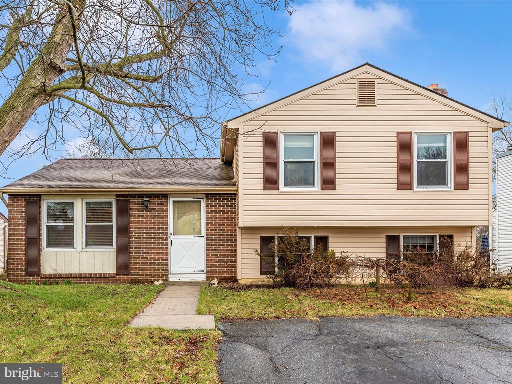 1471 Eden Dr, Frederick, MD 21701 - See Est. Value, Schools & More