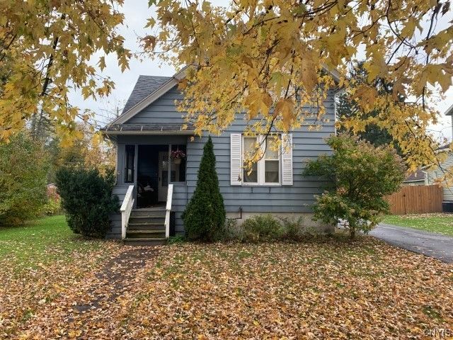 308 S Seward Ave, Auburn, NY 13021 - See Est. Value, Schools & More