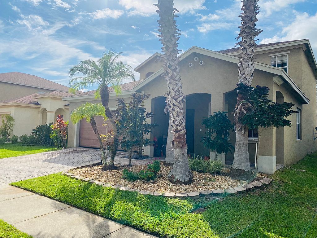 9521 Portside Dr, Fort Pierce, FL 34945 - See Est. Value, Schools & More